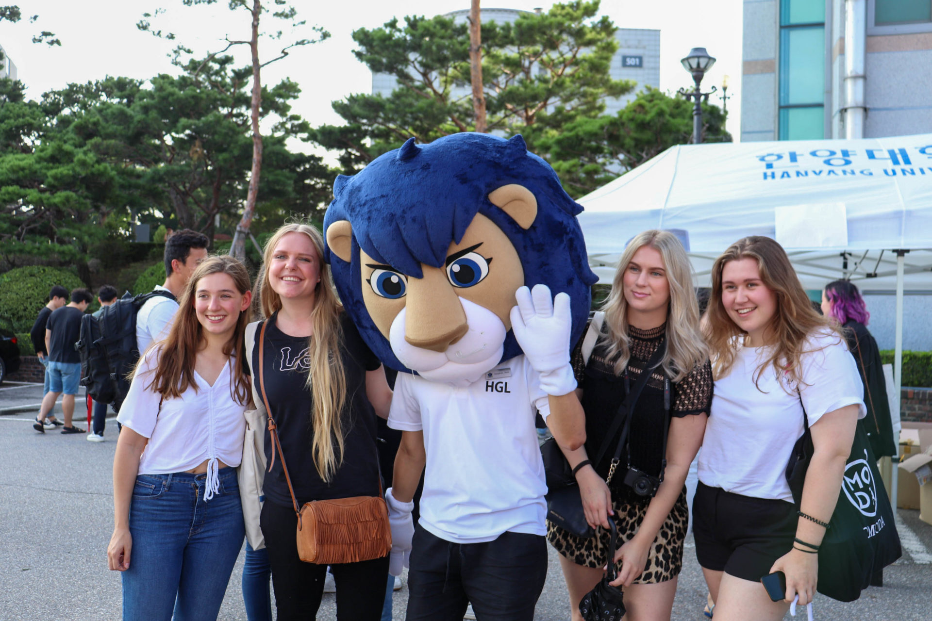 Hanyang University - Visiting Program - Go! Go! Hanguk
